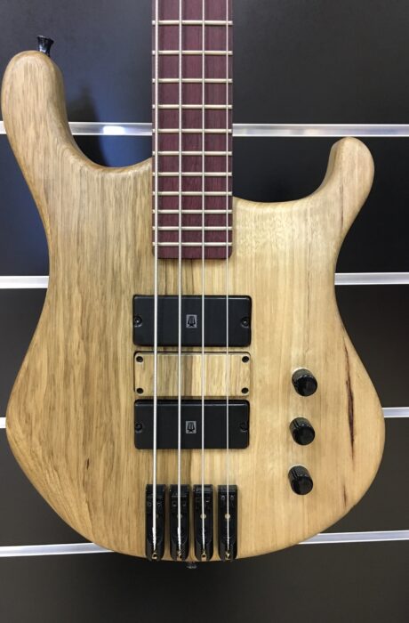 Basse 4 cordes - Rémi Castillo Luthier